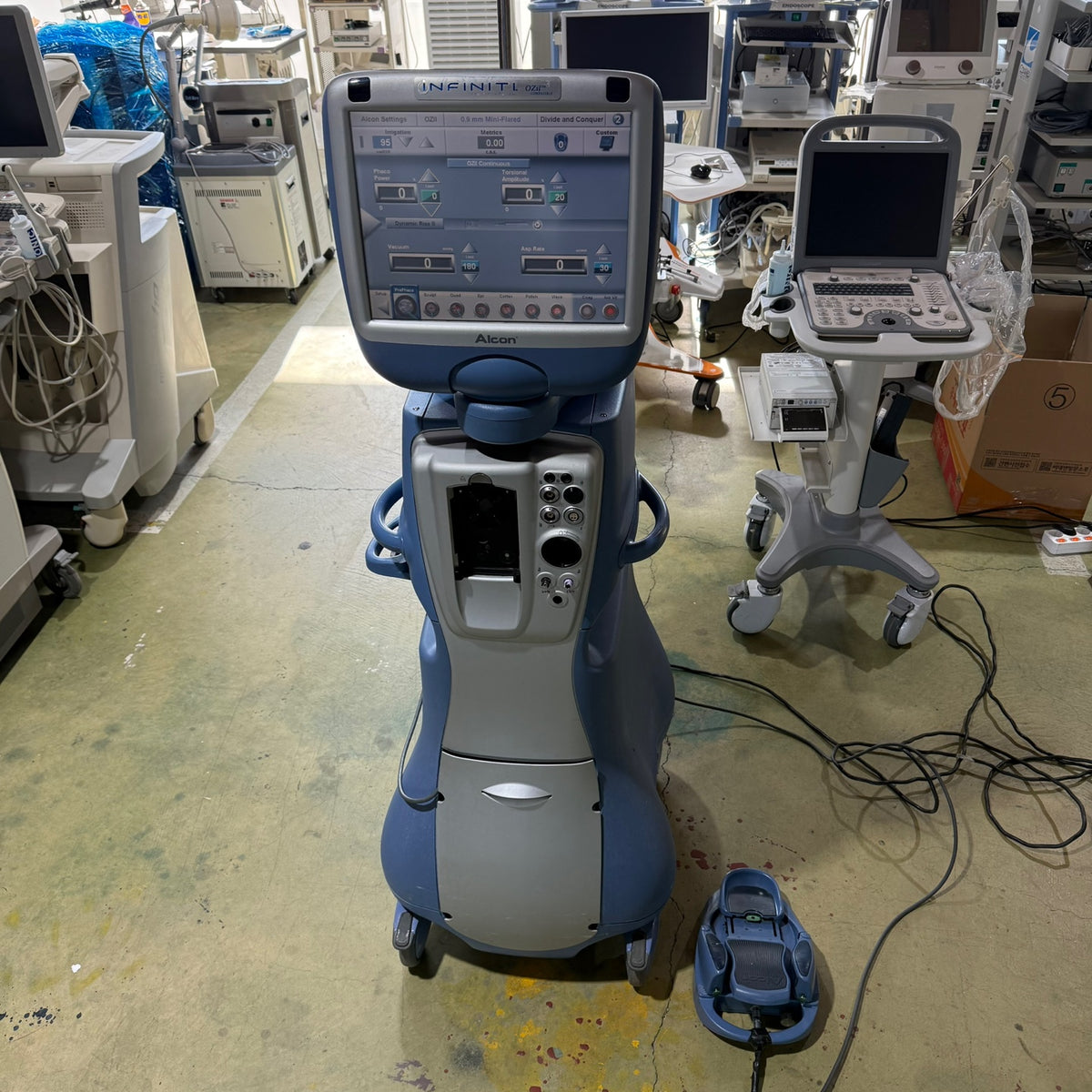 Used Alcon Infiniti Vision Phaco System – MEDICAL EQUIPMENT SHOP